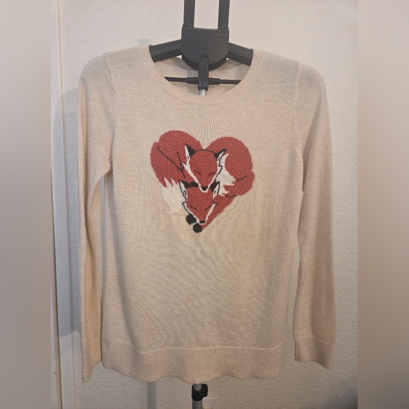 LOFT | Sweaters | Loft Lux Knot Sweater With Fox Heart Design | Poshmark